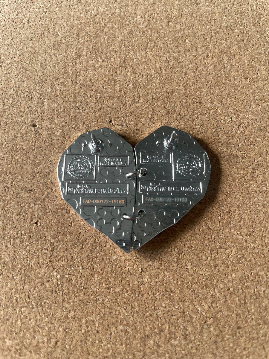 Jack and Sally heart (Walt Disney World, Pin Traders)| Bitz & Buttons