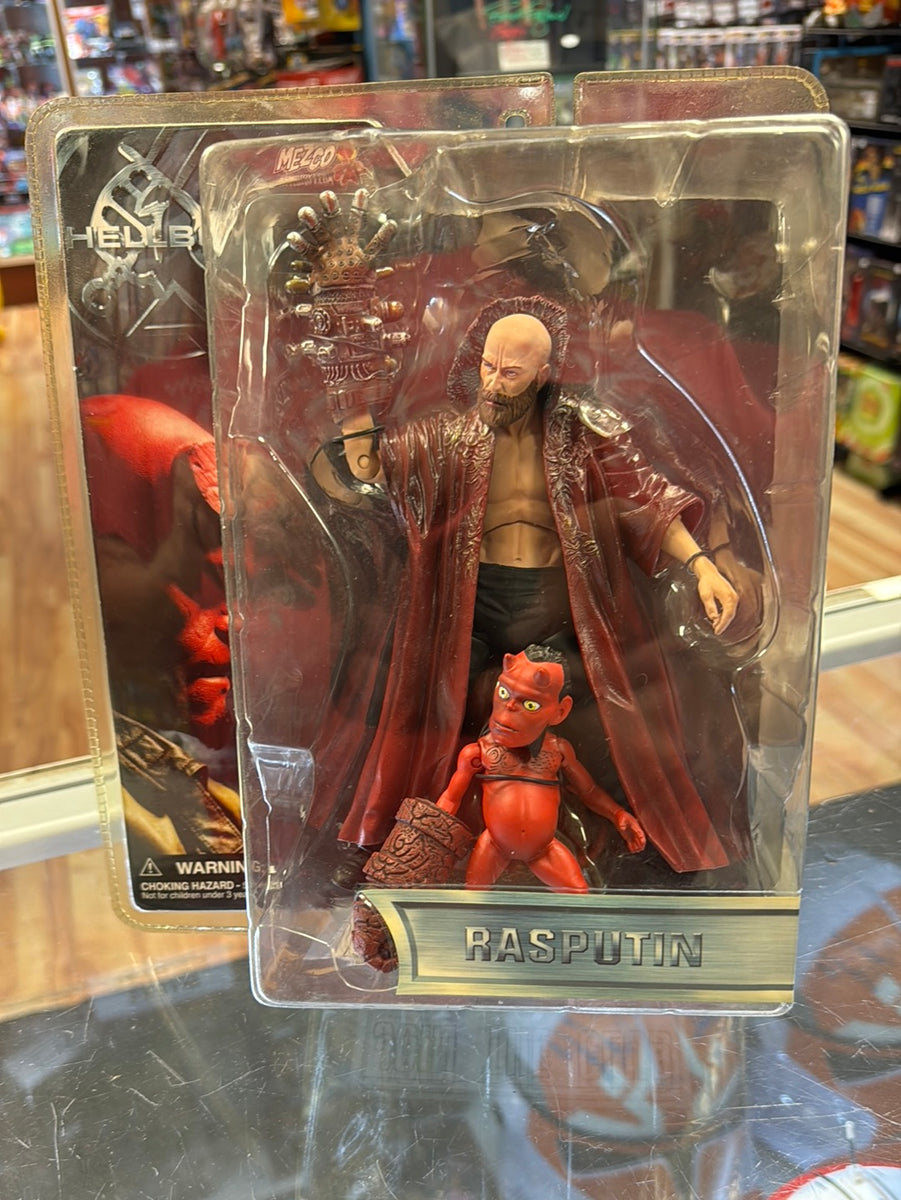 Rasputin with Hellboy (Mezco, HellBoy)| Bitz & Buttons