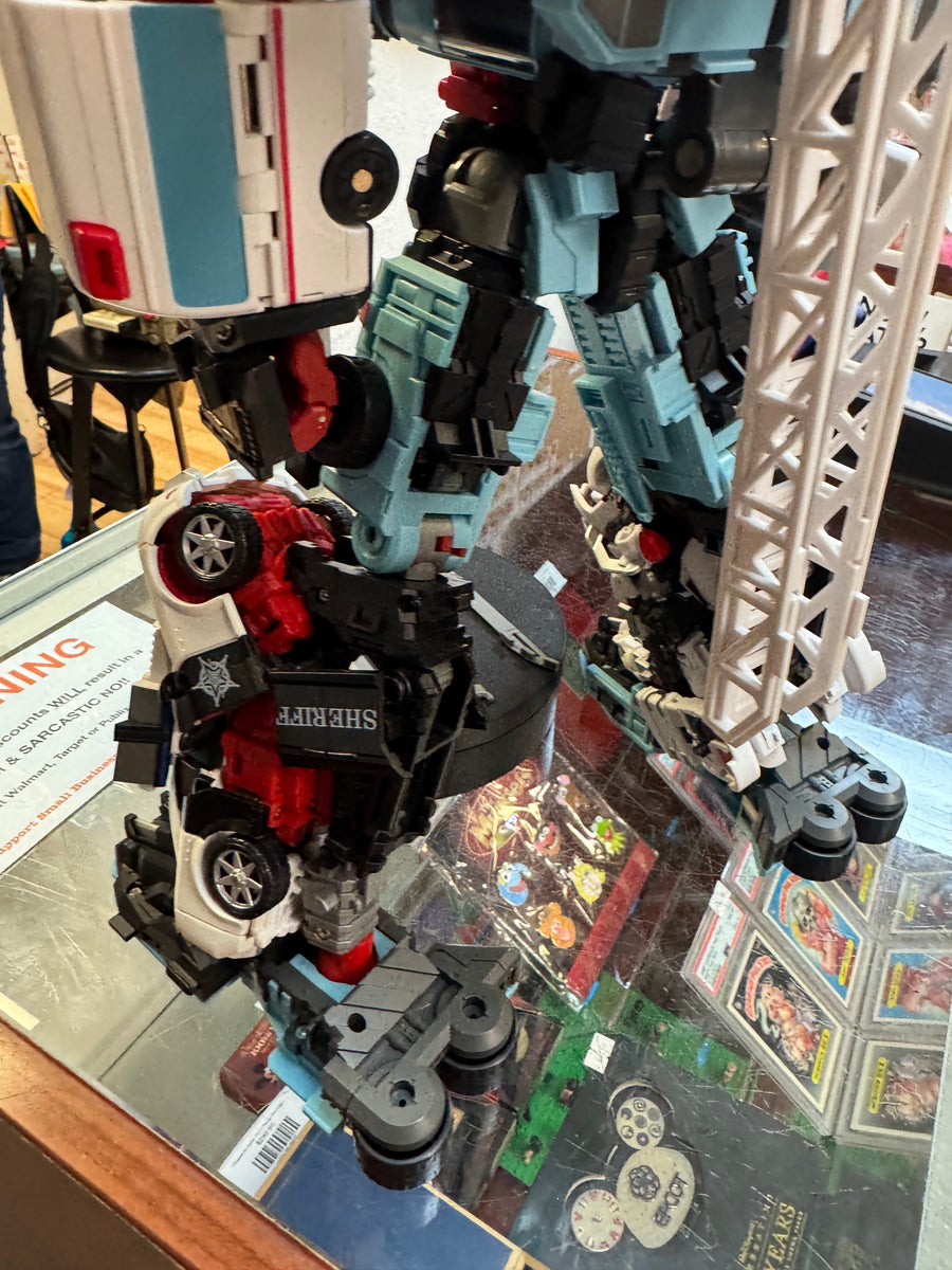 Guardia Defensor (Transformation KO, Yes Model)| Bitz & Buttons