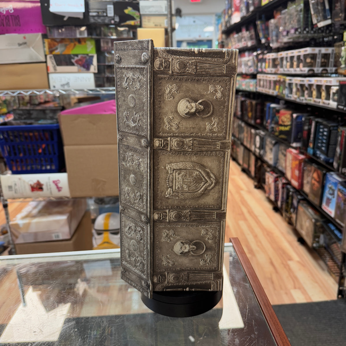 Nosferatu Coffin Popcorn Bucket 9092 (Nosferatu, Regal) | Bitz & Buttons