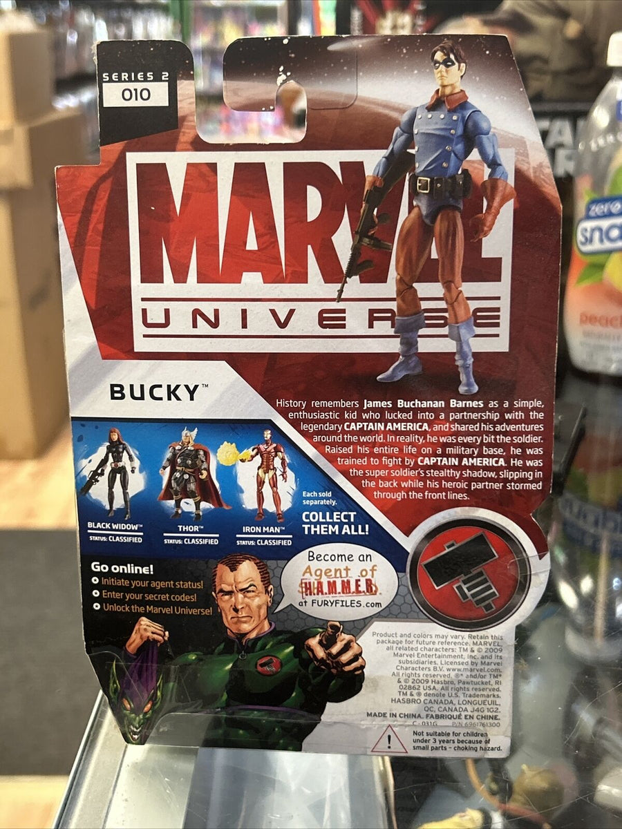 Bucky 3.75 Figure (Marvel Universe, Hasbro) | Bitz & Buttons